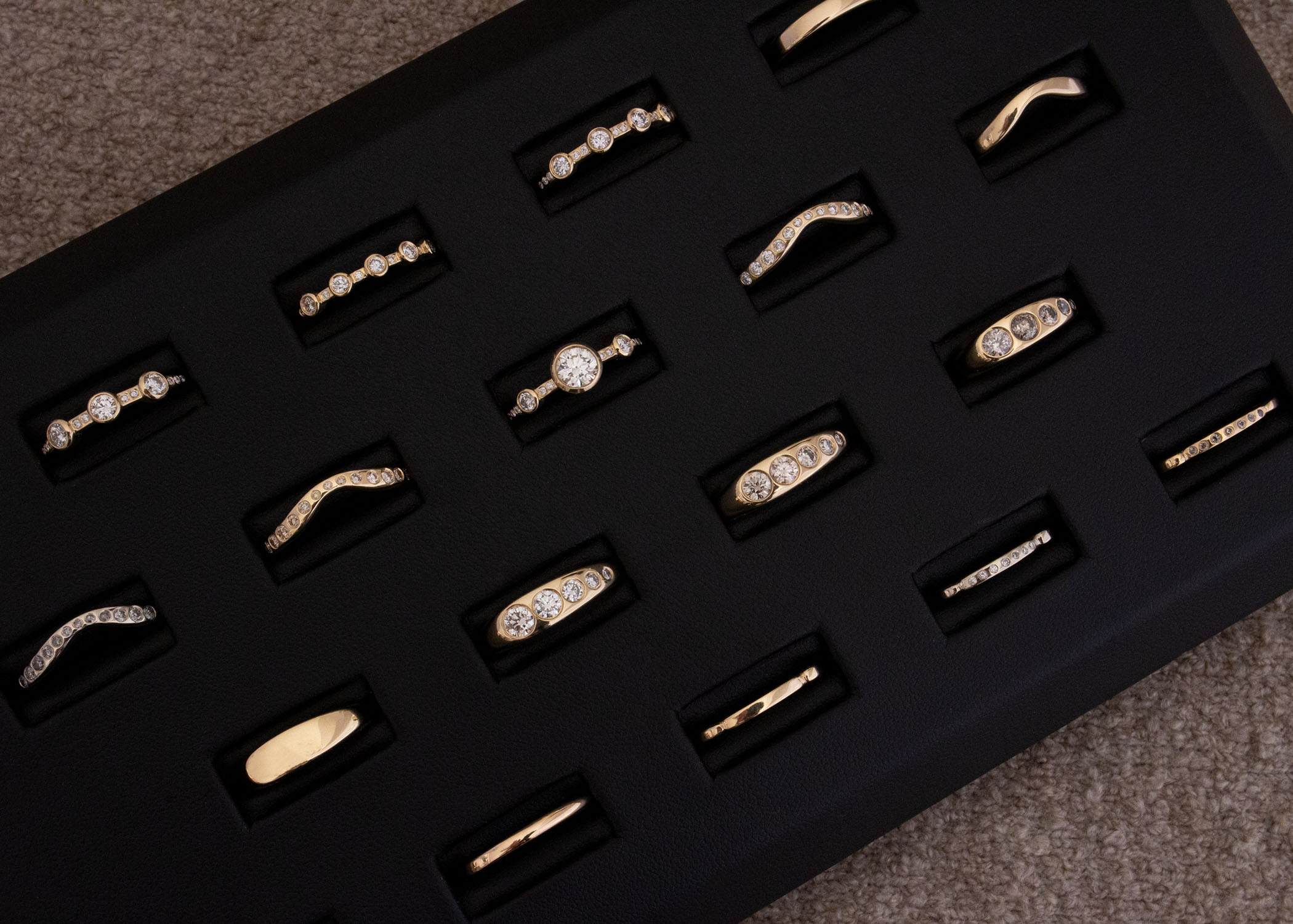 Diamond Rings – M. Hisae