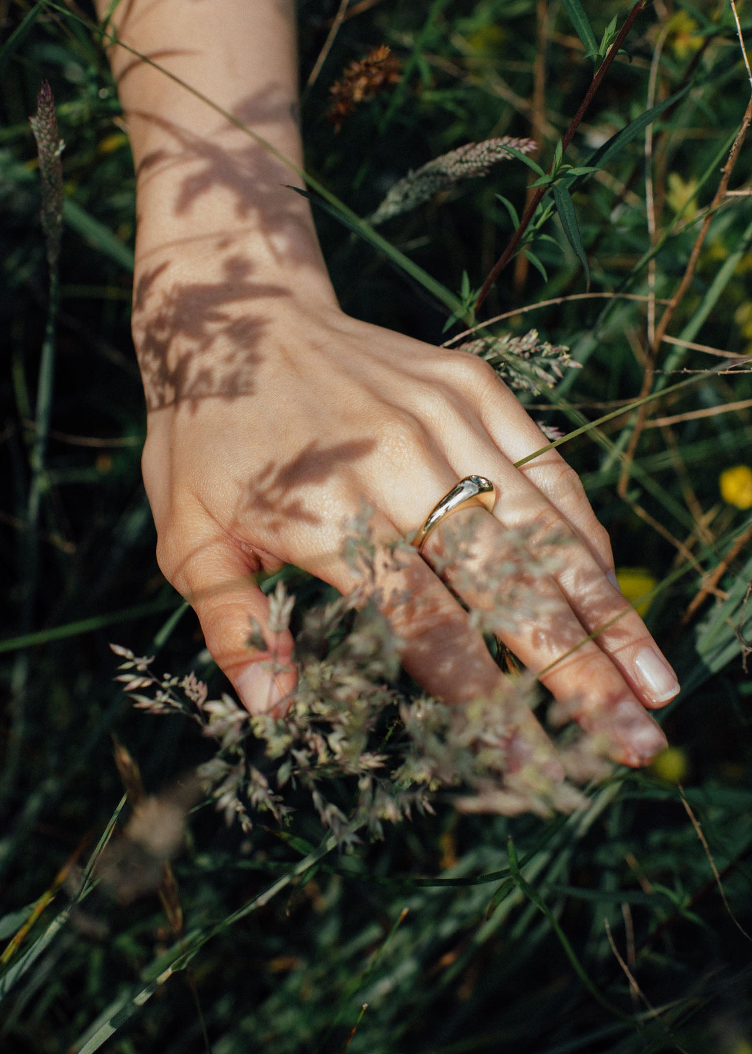 Green Sapphire Classic Risa Ring – M. Hisae