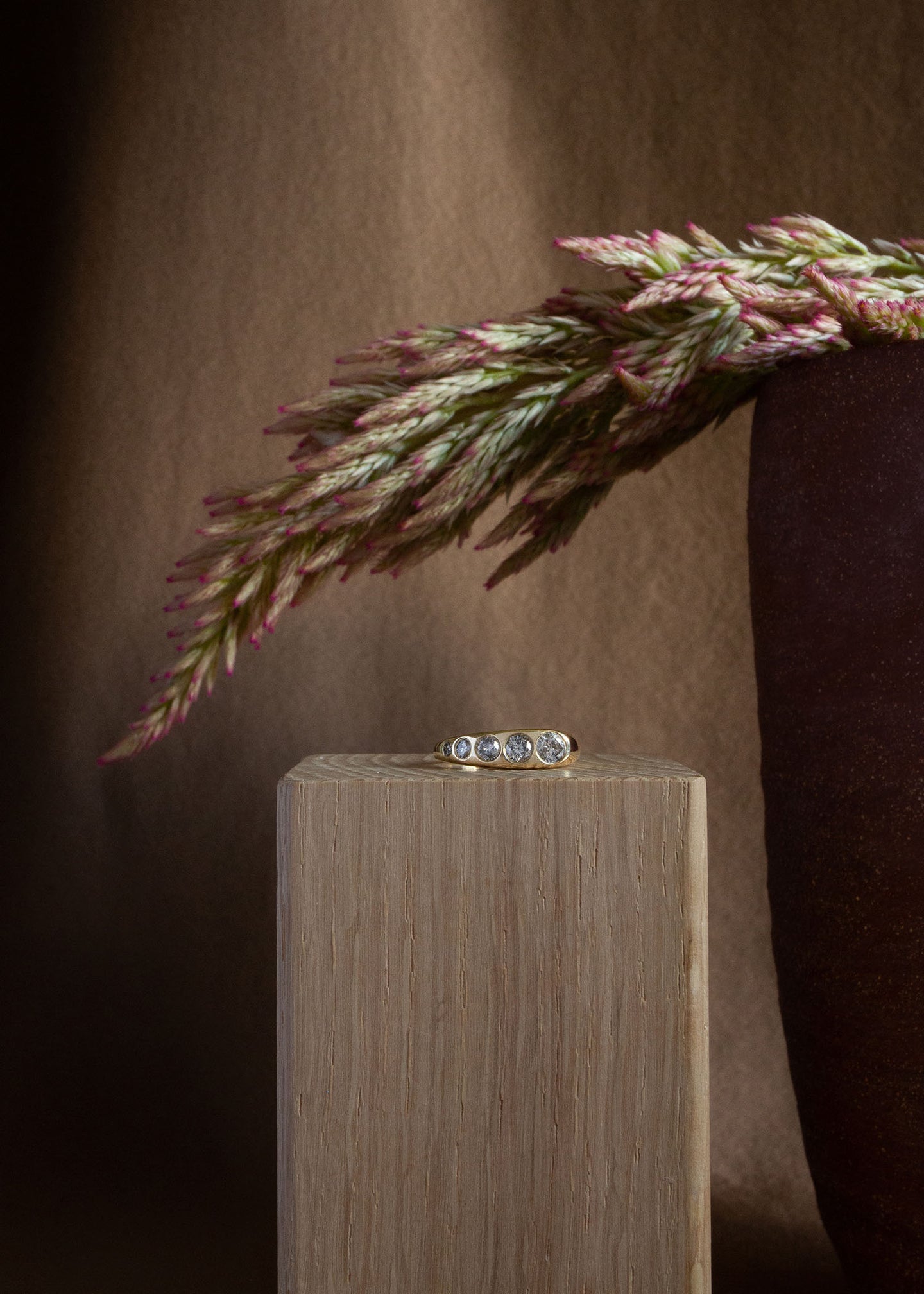 Grey Diamond Lila Suprima Ring – M. Hisae