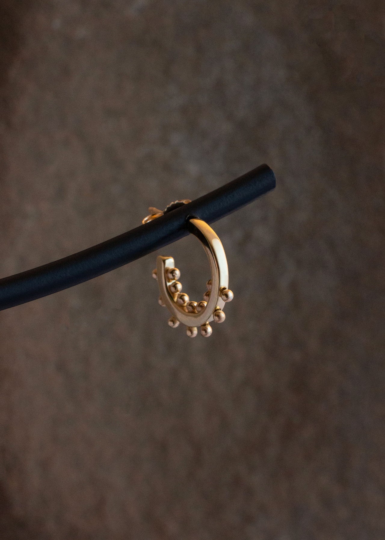 Small Narumi Hoops – M. Hisae