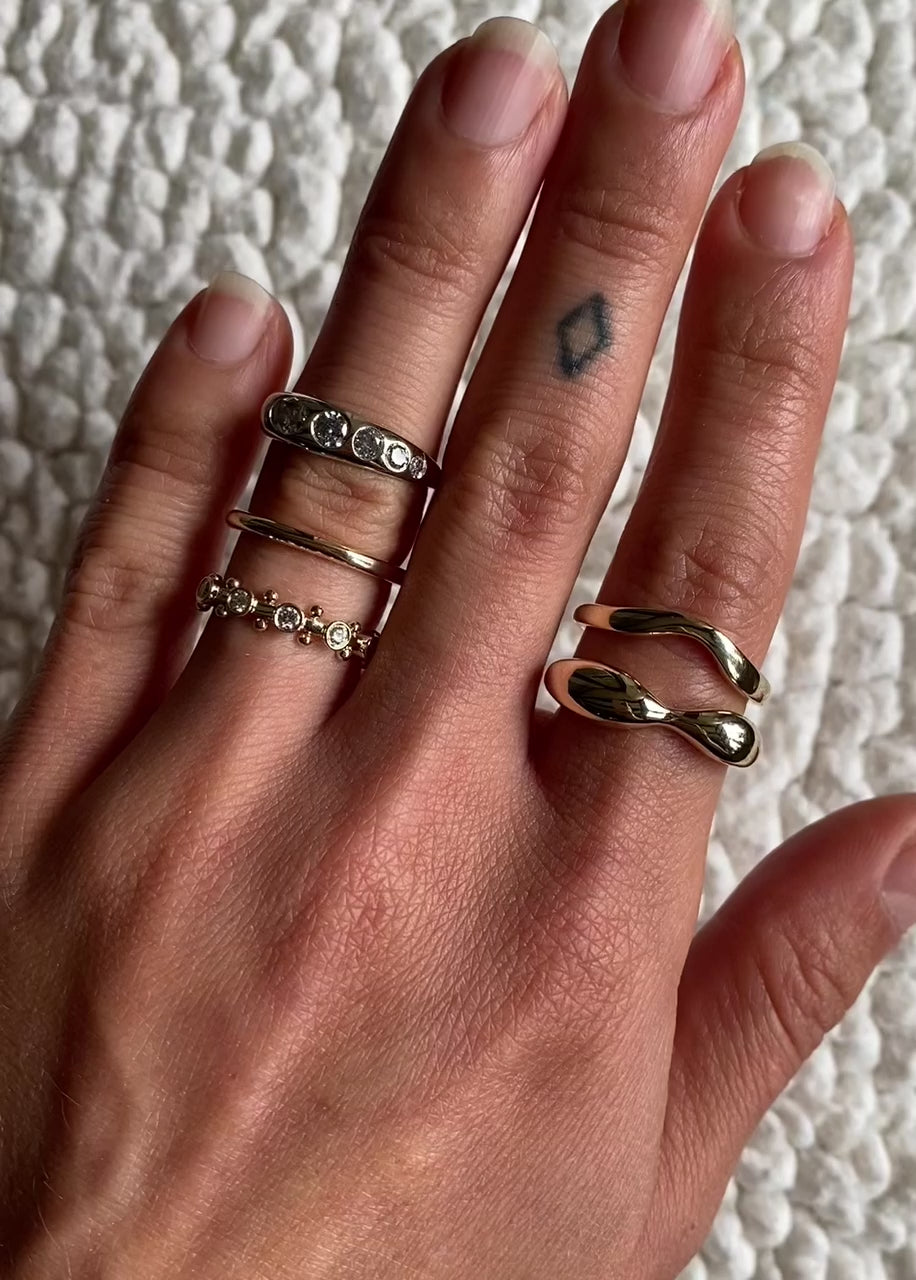Grey Diamond Lila Suprima Ring – M. Hisae